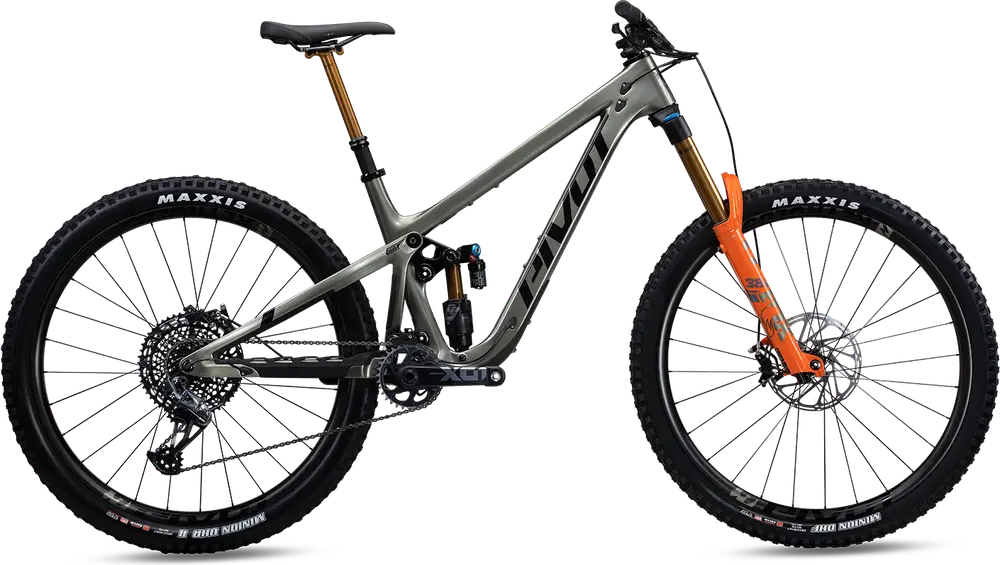 2023 Pivot FIREBIRD Pro X01 w/ Carbon Wheels – Specs, Comparisons ...