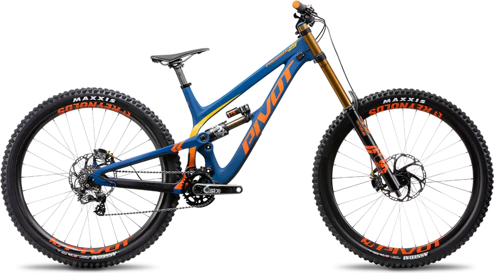 2023 Pivot PHOENIX 29 Pro Saint w/ Carbon Wheels – Specs, Comparisons ...