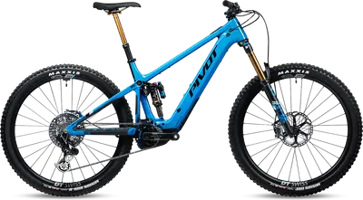 New Pivot Shuttle AM – 99 Spokes