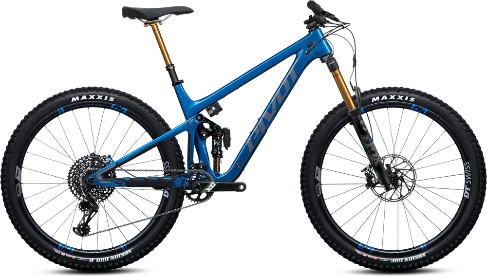 2023 Pivot SWITCHBLADE Pro X01 w/ Carbon Wheels – Specs, Comparisons ...