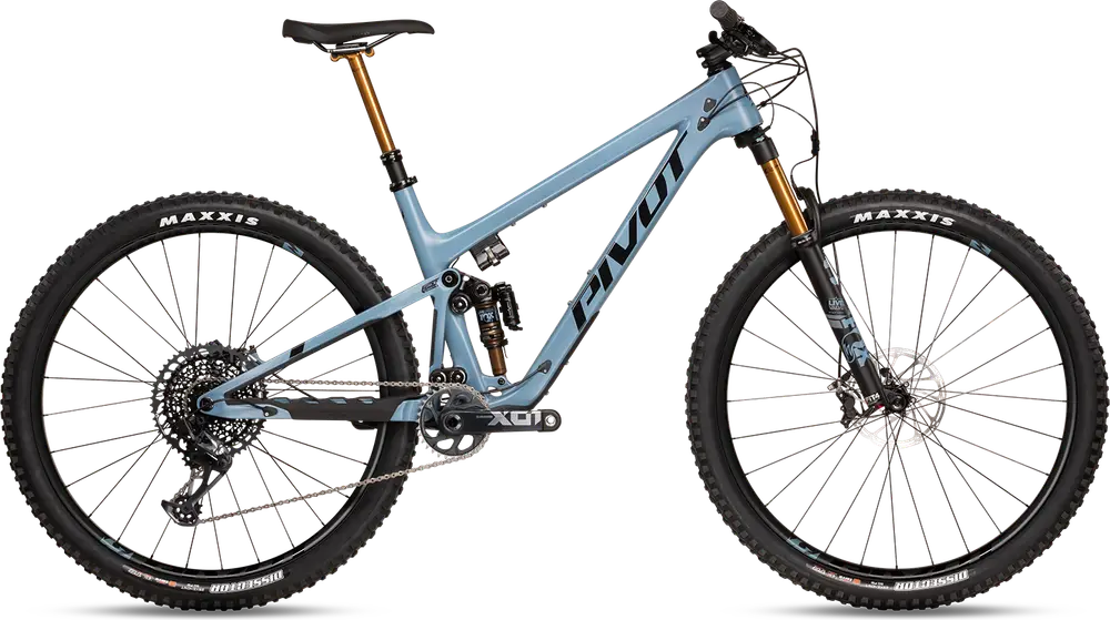 2023 Pivot TRAIL 429 Pro X01 w/ Carbon Wheels – Specs, Comparisons ...