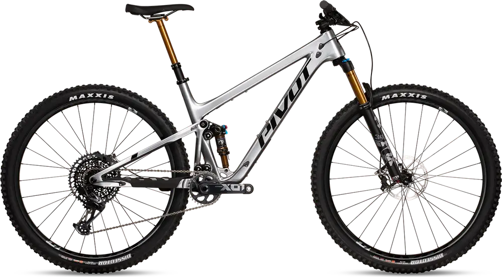 2023 Pivot TRAIL 429 Pro X01 w/ Carbon Wheels – Specs, Comparisons ...