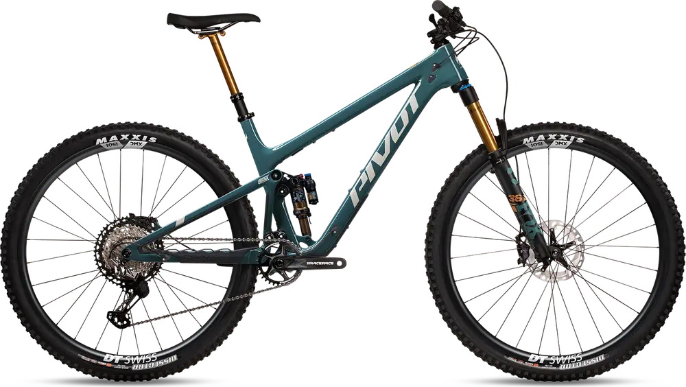 2023 Pivot TRAIL 429 Pro XT/XTR w/ Carbon Wheels – Specs, Comparisons ...
