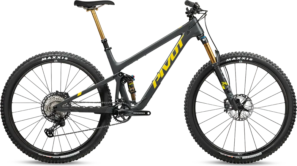 2023 Pivot TRAIL 429 Pro XT/XTR w/ Carbon Wheels – Specs, Comparisons ...