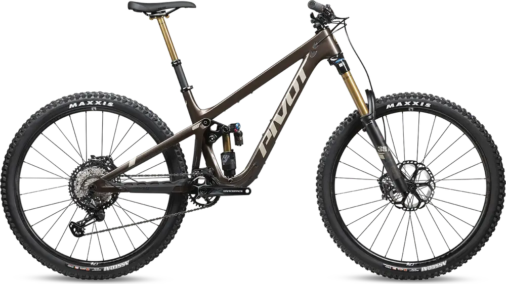 2024 Pivot FIREBIRD Pro XT/XTR w/ Carbon Wheels – Specs, Comparisons ...