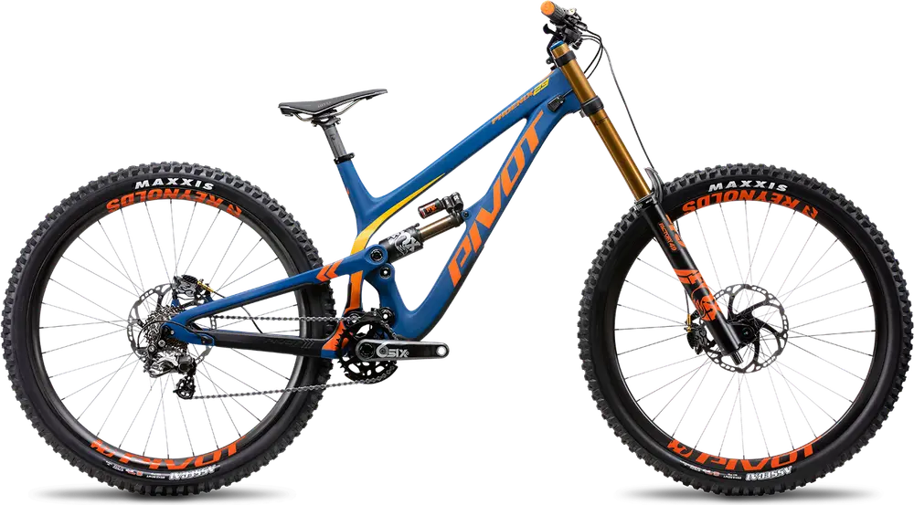 2024 Pivot PHOENIX 29 Pro Saint w/ Carbon Wheels – Specs, Comparisons ...