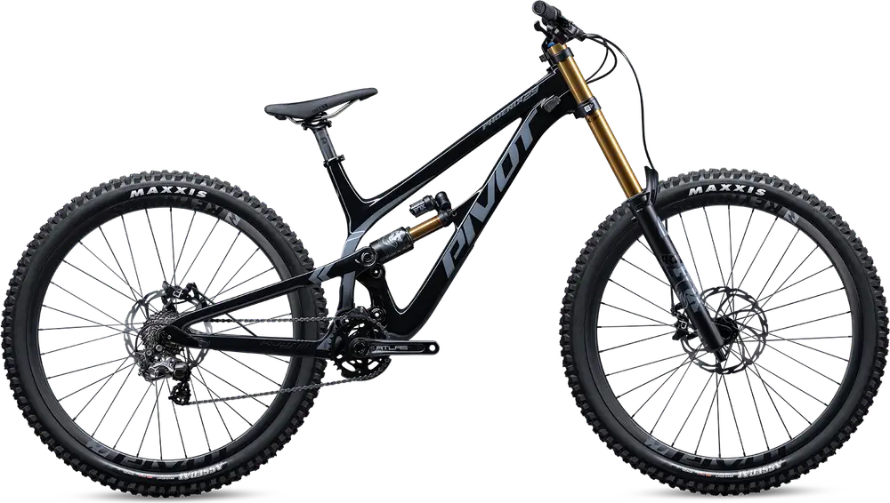 2024 Pivot PHOENIX 29 Pro Saint w/ Carbon Wheels – Specs, Comparisons ...