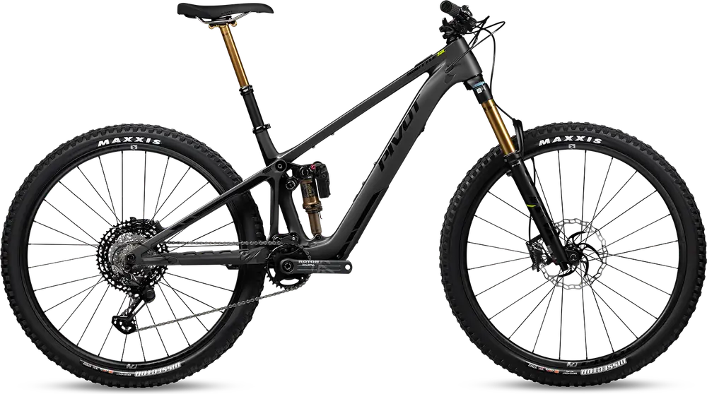 2024 Pivot SHUTTLE SL Team XTR w/ Carbon Wheels – Specs, Comparisons ...