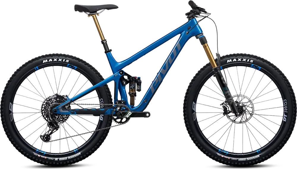2024 Pivot SWITCHBLADE Pro X01 w/ Carbon Wheels – Specs, Comparisons ...