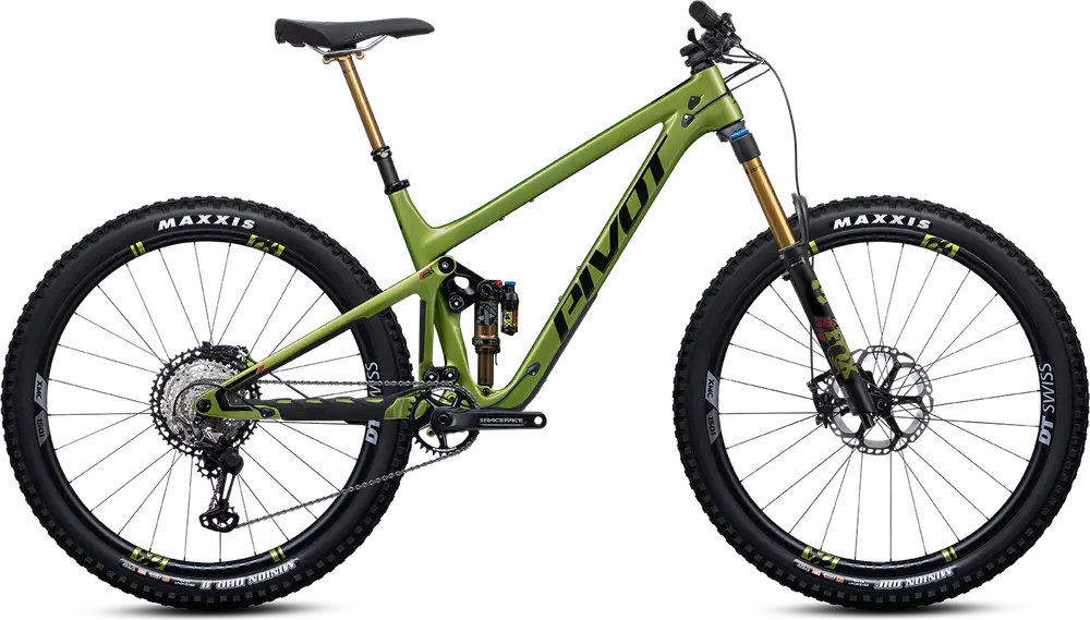 2024 Pivot SWITCHBLADE Pro XT/XTR w/ Carbon Wheels – Specs, Comparisons ...
