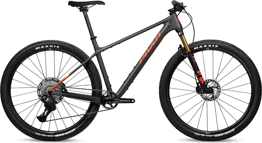 2025 Pivot LES SL Pro XT/XTR Di2 w/ Carbon Wheels – Specs, Comparisons ...