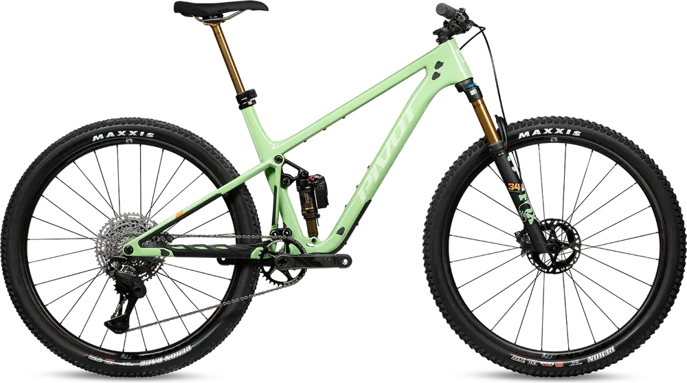2025 Pivot MACH 4 SL Team XTR Di2 w/ Carbon Wheels – Specs, Comparisons ...