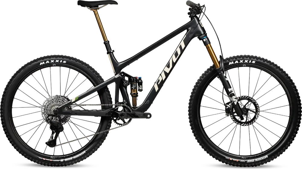 2025 Pivot SWITCHBLADE Team XTR Di2 w/ Carbon Wheels – Specs ...
