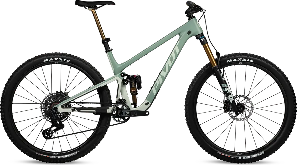 2025 Pivot Trailcat LT Pro X0 Eagle Transmission w/ Carbon Wheels ...