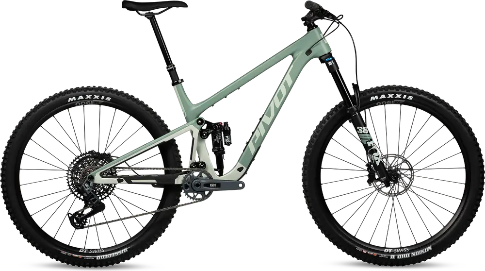 2025 Pivot Trailcat LT Ride GX Eagle Transmission – Specs, Comparisons ...