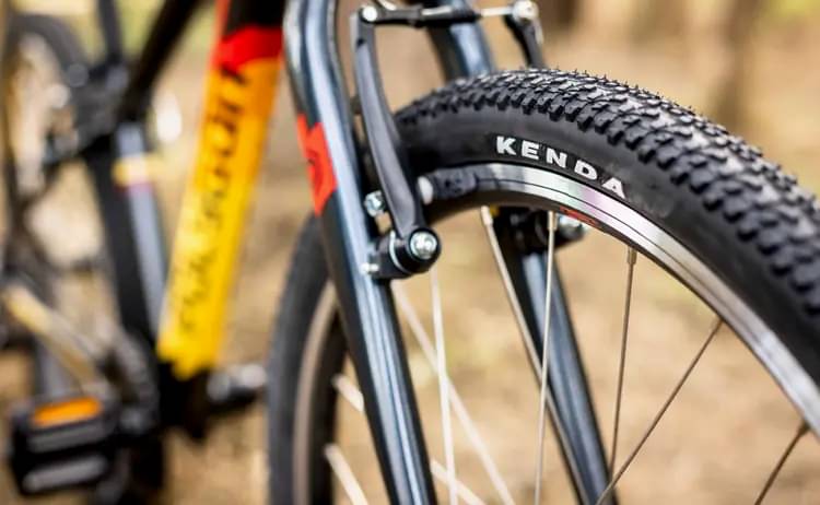 2022 Polygon Premier 24 – Specs, Comparisons, Reviews – 99 Spokes