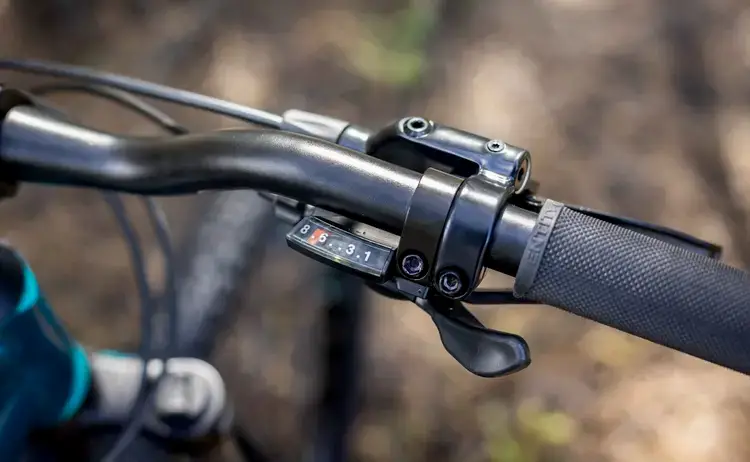 2024 Polygon Cascade 4 – Specs, Comparisons, Reviews – 99 Spokes