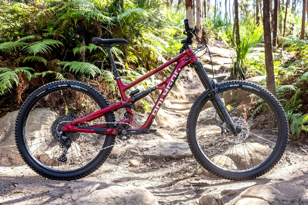 2024 Polygon Collosus N7 – Specs, Comparisons, Reviews – 99 Spokes