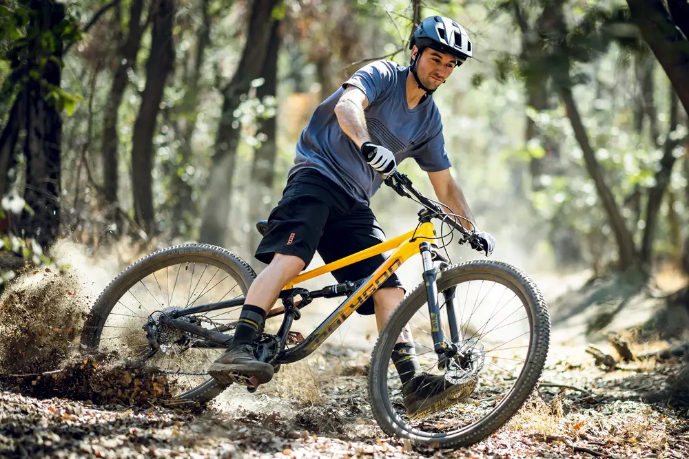 2025 Polygon Siskiu D6 SE – Specs, Comparisons, Reviews – 99 Spokes