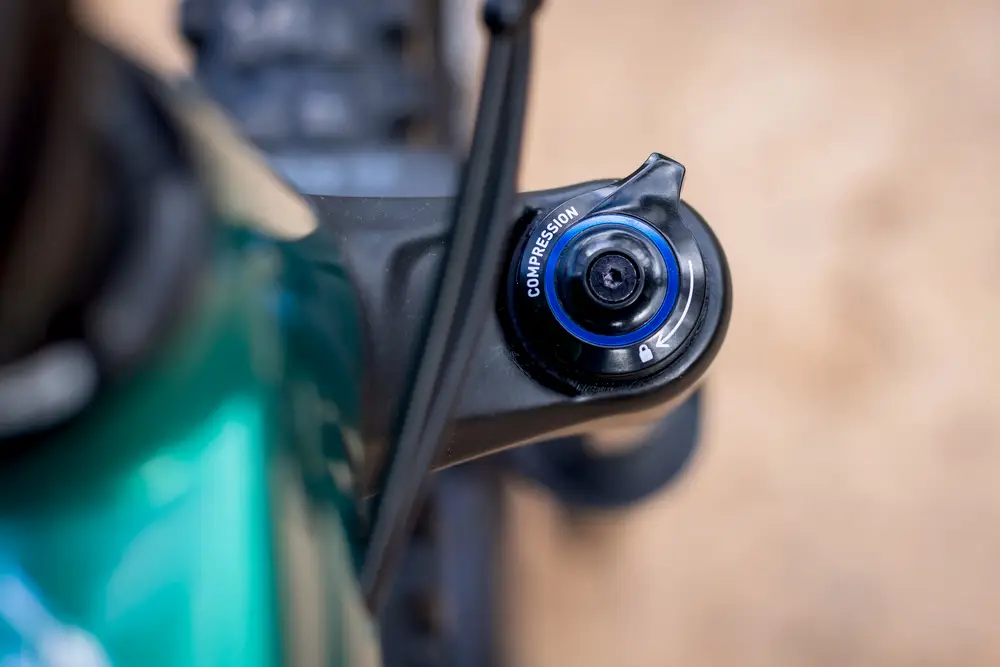 2025 Polygon Siskiu T6 – Specs, Comparisons, Reviews – 99 Spokes