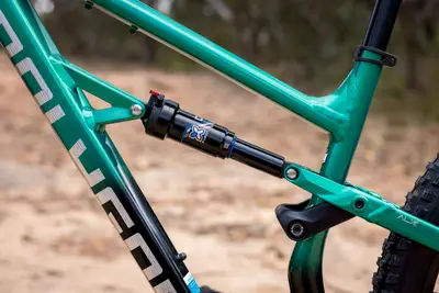 2025 Polygon Siskiu T6 – Specs, Comparisons, Reviews – 99 Spokes