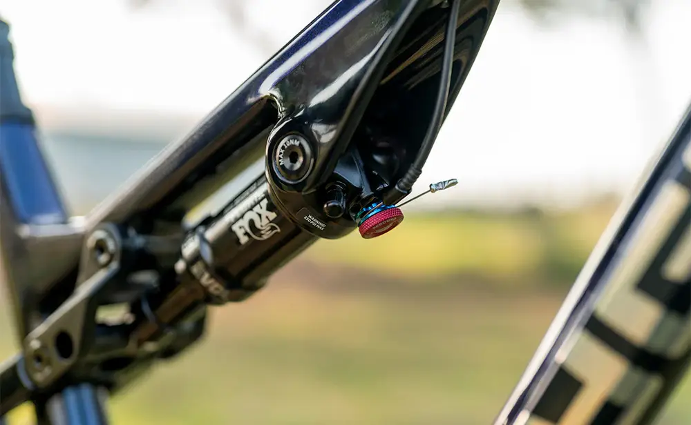 2025 Polygon Syncline DR6 – Specs, Comparisons, Reviews – 99 Spokes