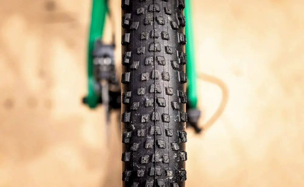 2025 Polygon Syncline DR8 – Specs, Comparisons, Reviews – 99 Spokes