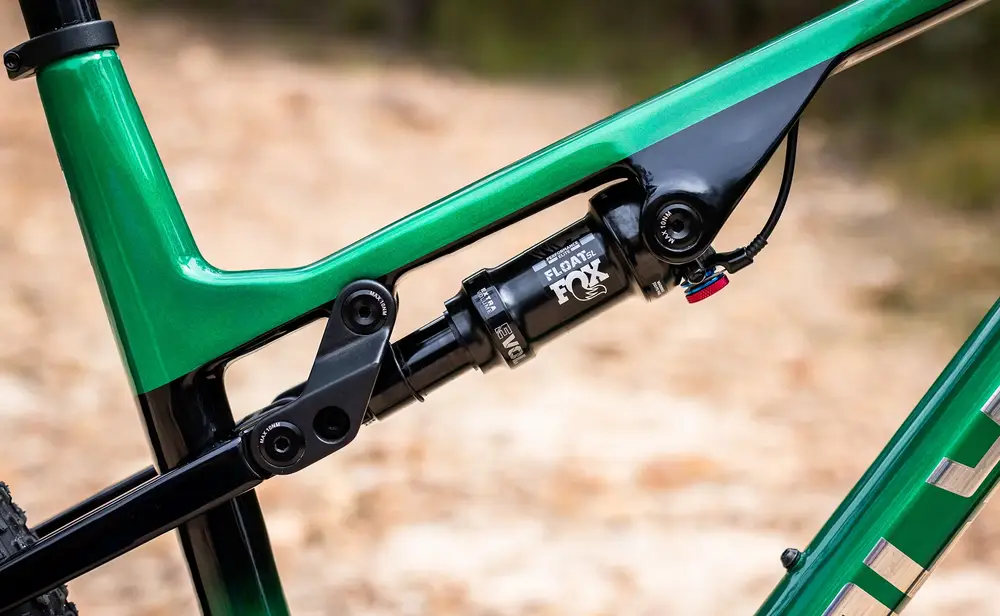 2025 Polygon Syncline DR8 – Specs, Comparisons, Reviews – 99 Spokes