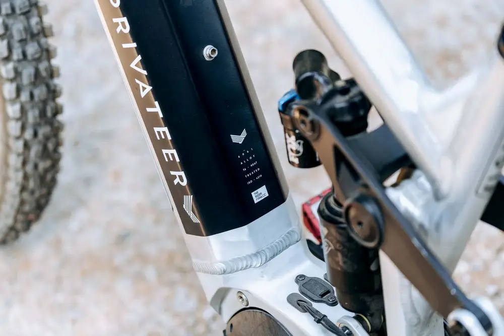 2023 Privateer E161 – Specs, Comparisons, Reviews – 99 Spokes