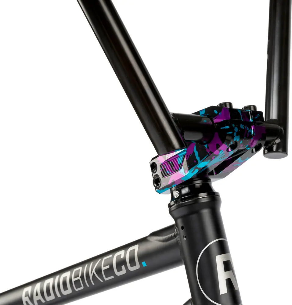 2023 RADIO COMRAD – Specs, Comparisons, Reviews – 99 Spokes