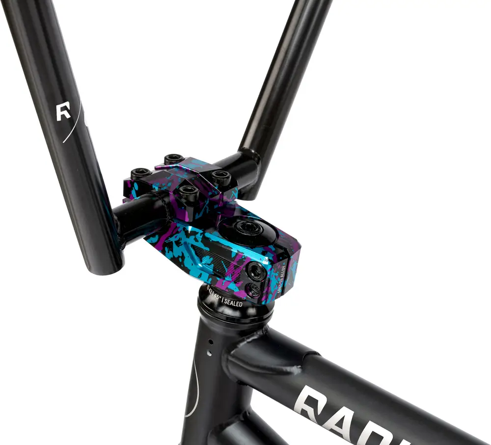 2023 RADIO COMRAD – Specs, Comparisons, Reviews – 99 Spokes