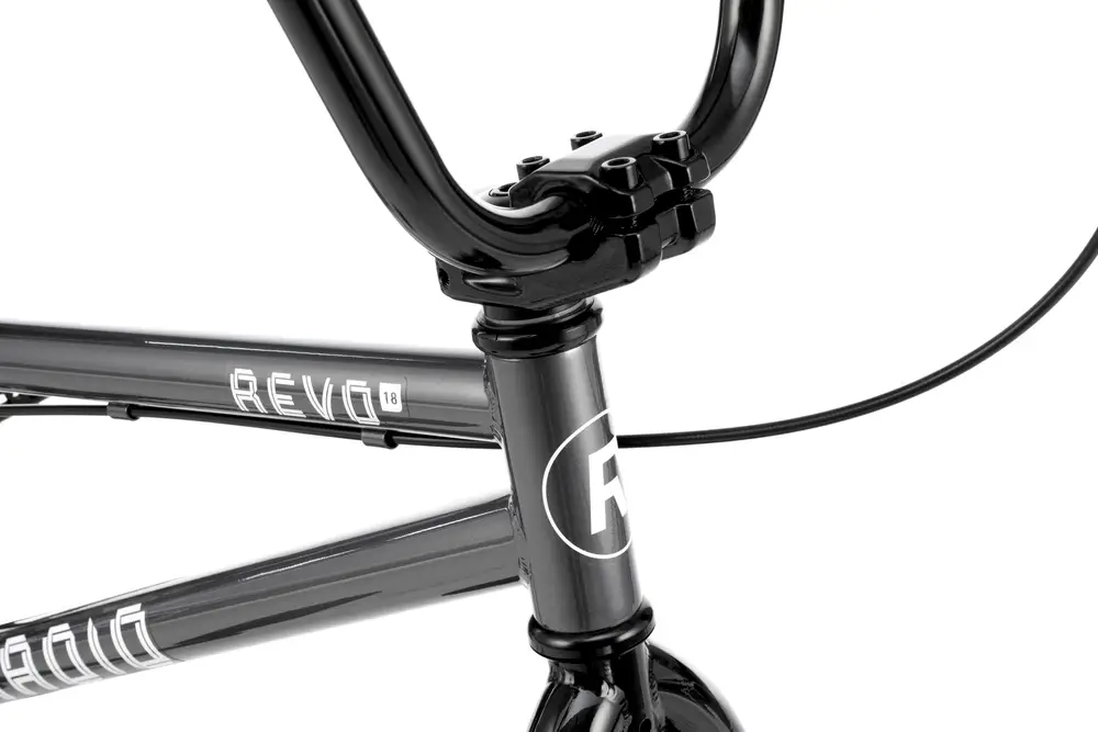 2023 RADIO REVO 18″ – Specs, Comparisons, Reviews – 99 Spokes