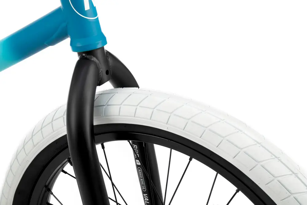 2023 RADIO VALAC – Specs, Comparisons, Reviews – 99 Spokes