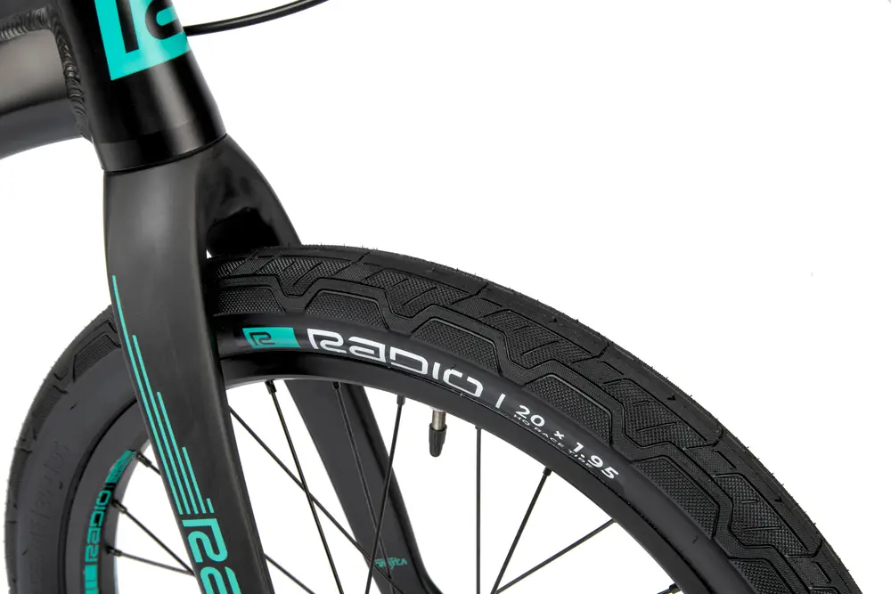 2024 RADIO QUARTZ PRO L – Specs, Comparisons, Reviews – 99 Spokes