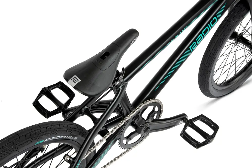 2024 RADIO QUARTZ PRO XXL – Specs, Comparisons, Reviews – 99 Spokes