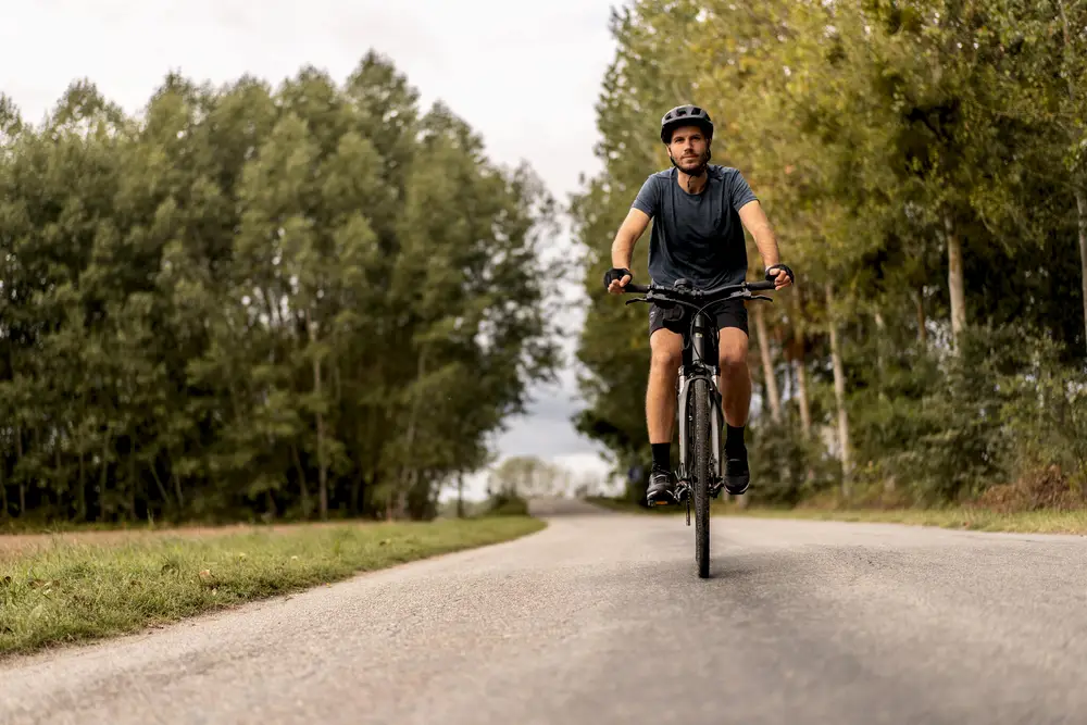 2023 RIVERSIDE 900 Hybrid Bike – Specs, Comparisons, Reviews – 99 Spokes