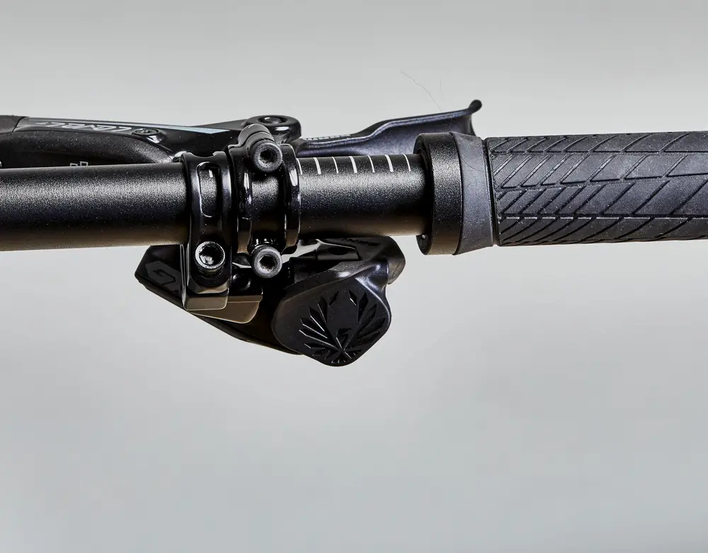 2023 ROCKRIDER Cross Country Mountain Bike RACE 900 GX Eagle, Mavic ...