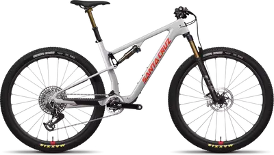 Compare: 2024 Specialized S-Works Epic 8 vs Santa Cruz BLUR XX AXS TR ...