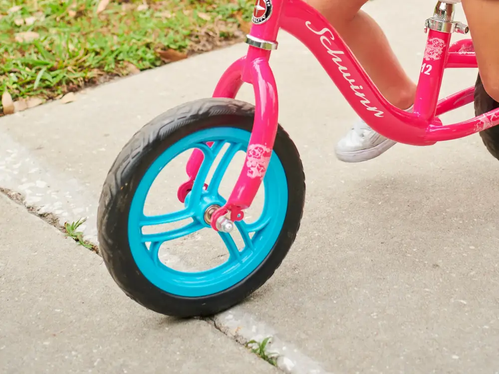 2022 Schwinn Elm 12" Balance Bike – Specs, Comparisons, Reviews – 99 Spokes