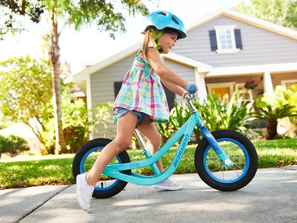 2022 Schwinn Spitfire 12" Balance Bike – Specs, Comparisons, Reviews ...