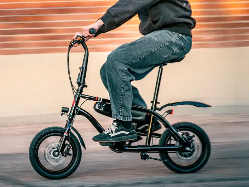 2025 Schwinn Tornado Compact Electric Bike – Specs, Comparisons ...