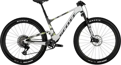 Compare: 2025 Scott Spark RC World Cup vs Specialized Epic 8 Pro vs ...