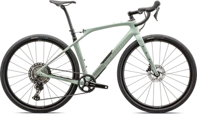 Compare: 2025 Specialized Diverge Sport Carbon vs 2024 Diverge STR Comp ...