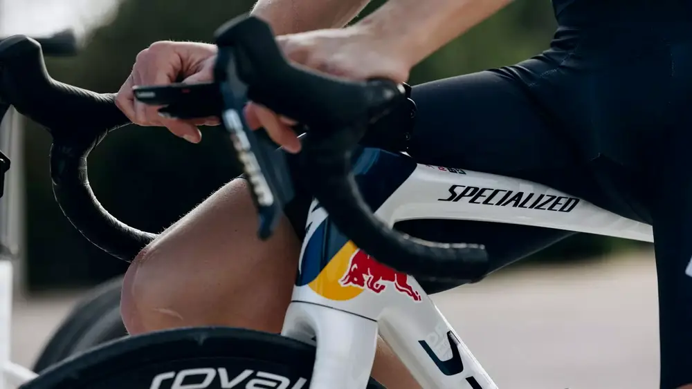 2025 Specialized S-Works Tarmac SL8: Red Bull - BORA - hansgrohe ...