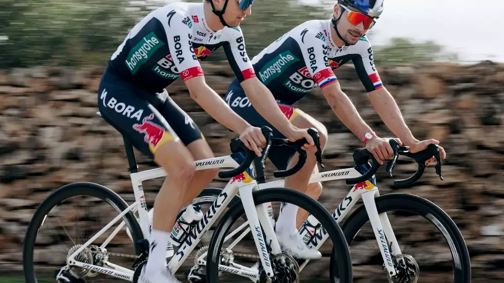 2025 Specialized S-Works Tarmac SL8: Red Bull - BORA - hansgrohe ...