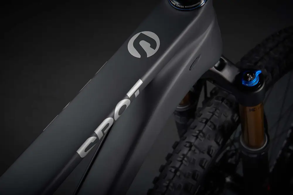 2023 Spot Rocker Geared 6-star XTR – Specs, Comparisons, Reviews – 99 ...