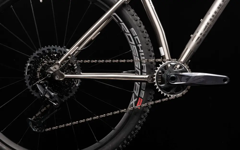 2024 Stanton Switch9er Titanium – Specs, Comparisons, Reviews – 99 Spokes