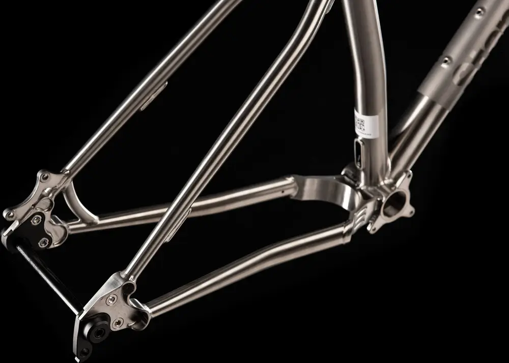 2024 Stanton Switchback Titanium – Specs, Comparisons, Reviews – 99 Spokes