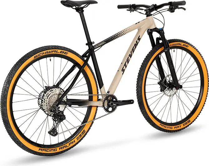 2024 Stevens Colorado 401 – Specs, Comparisons, Reviews – 99 Spokes