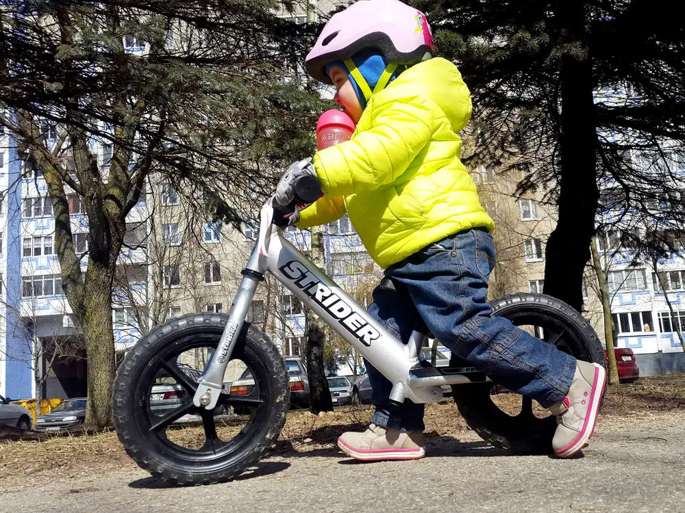 2020 Strider 12 Pro Kids' – Specs, Comparisons, Reviews – 99 Spokes